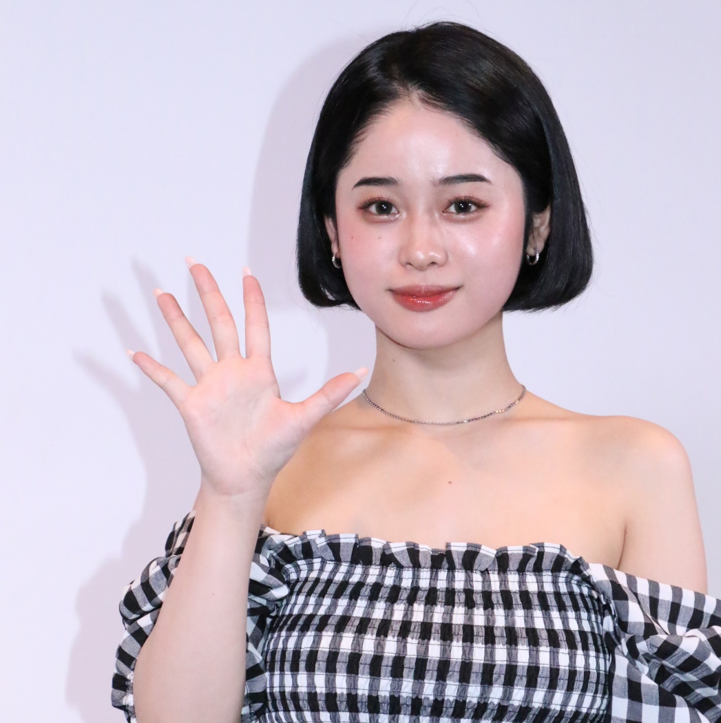 SODが「百年に一度の星」MINAMOをお披露目。野本ダイトリ「女子がエロを享受できる時代」が生んだ逸材 | TOKYO HEADLINE